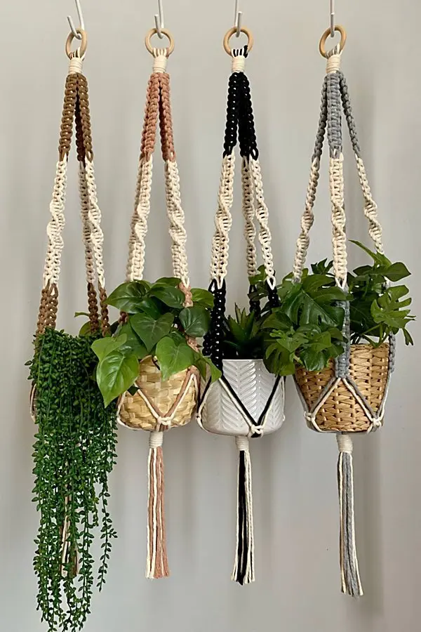 I WOULD RATHER KNOT Macrame Plant Hanger - Dusty Rose