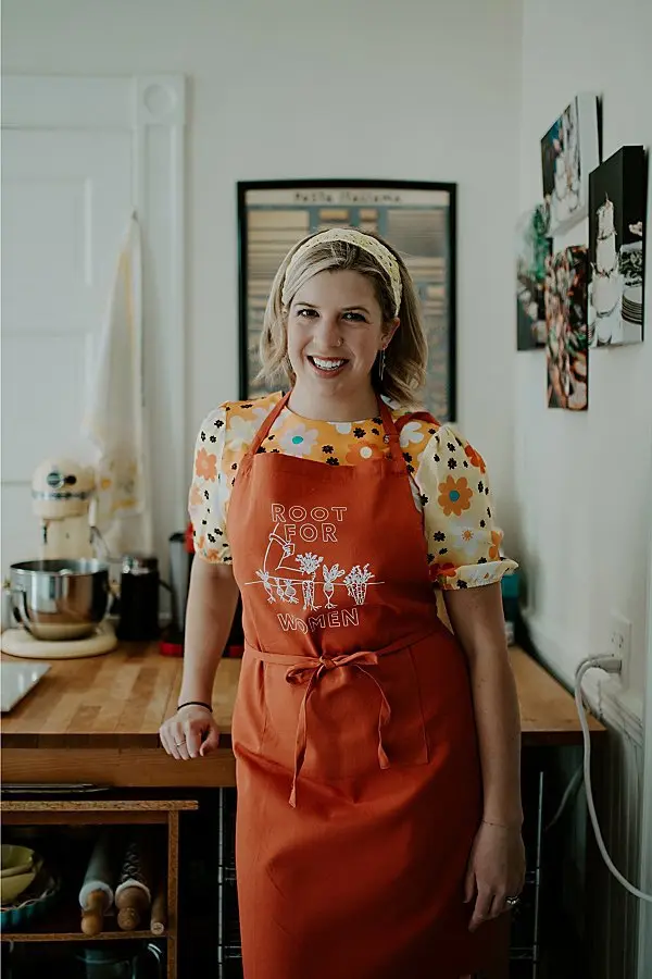 OVERSEASONED Root For Apron