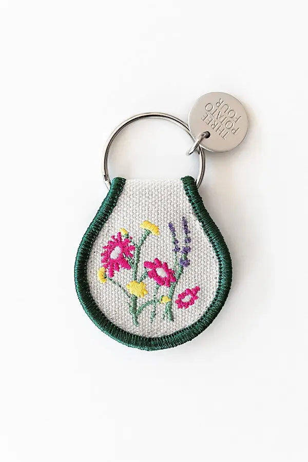 THREE POTATO FOUR Patch Keychain - Bouquet