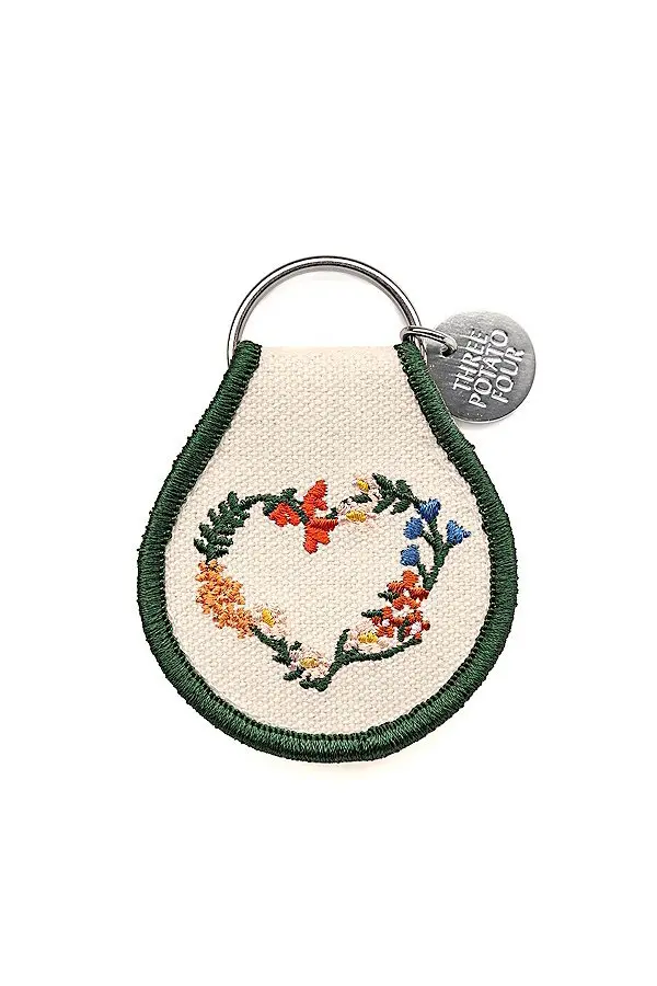 THREE POTATO FOUR Patch Keychain - Floral Wreath Heart