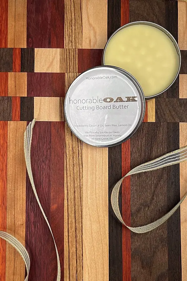 HONORABLE OAK Cutting Board Butter - Silver