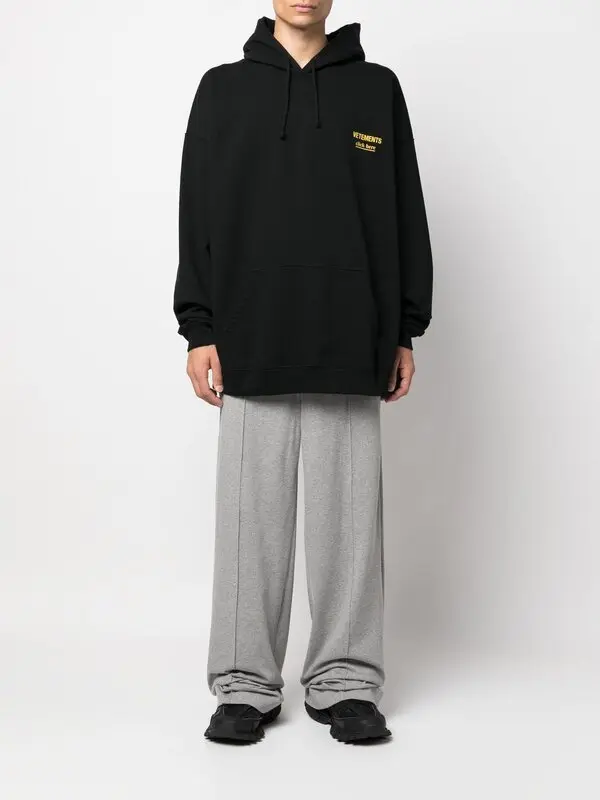 Vetements Embroidered Logo Hoodie - Black