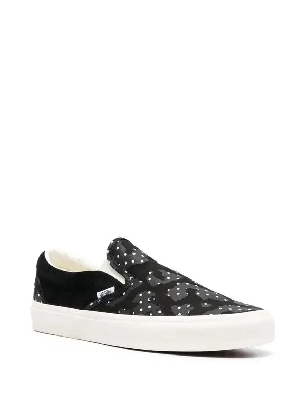 VANS Graphic Print Slip-on Sneakers