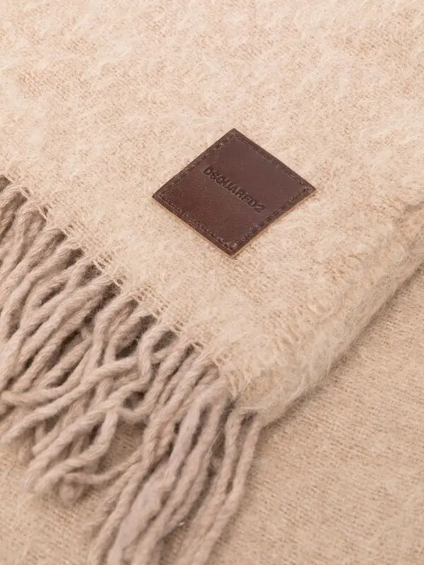 Dsquared2 Fringe Detail Throw