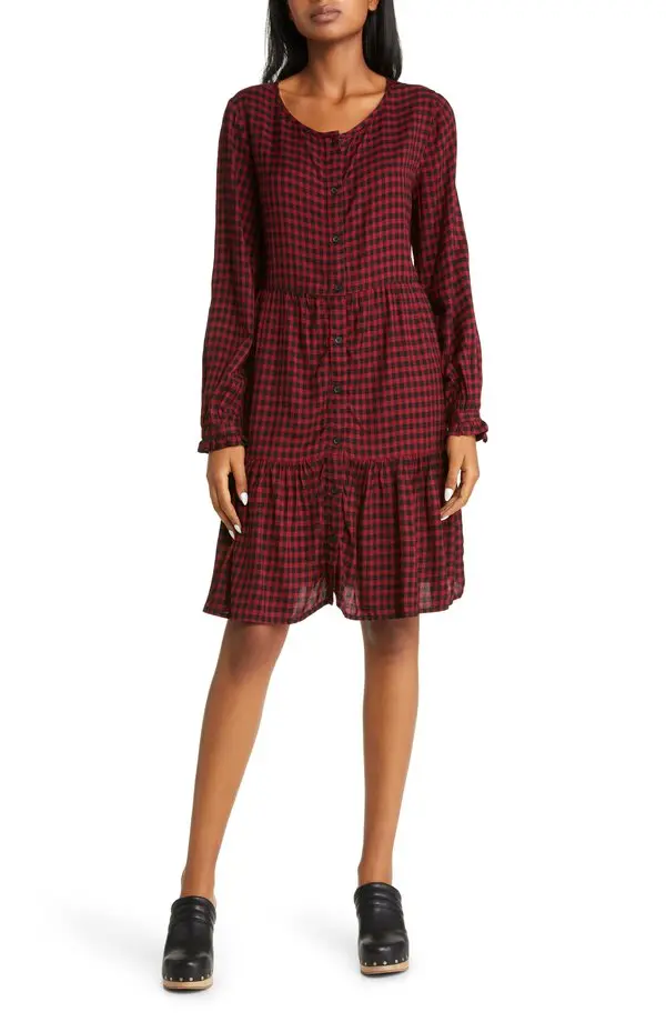 Beachlunchlounge Plaid Tiered Long Sleeve Button-Down Dress - Sangria |  Editorialist