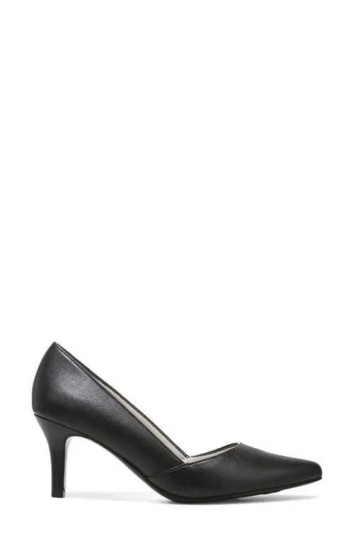 LIFESTRIDE Savvy Pointed Toe Pumps