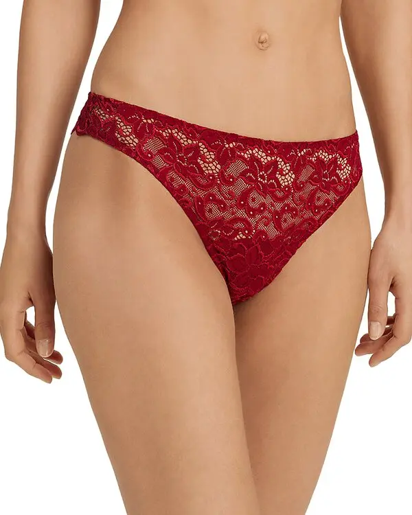 Hanro Luxury Moments Lace Thong - Red Dahlia
