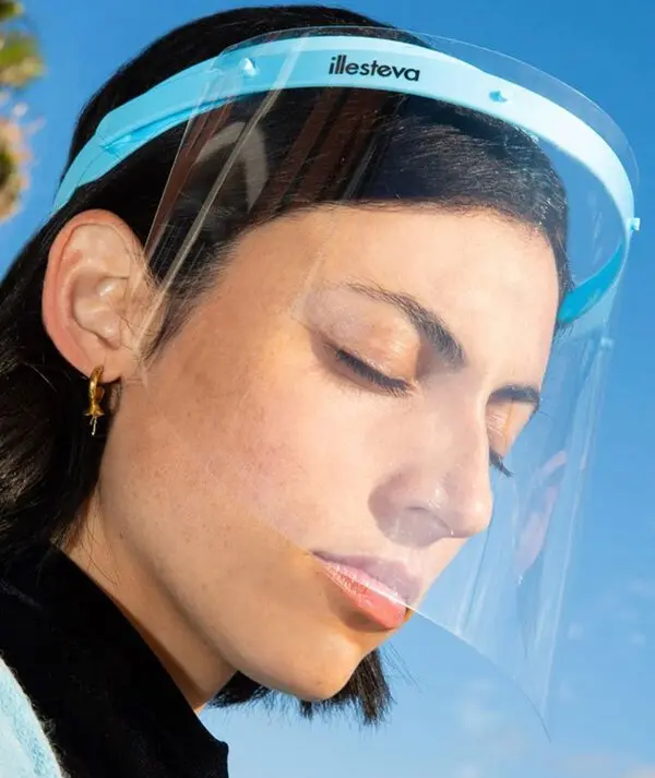Illesteva Face Shield