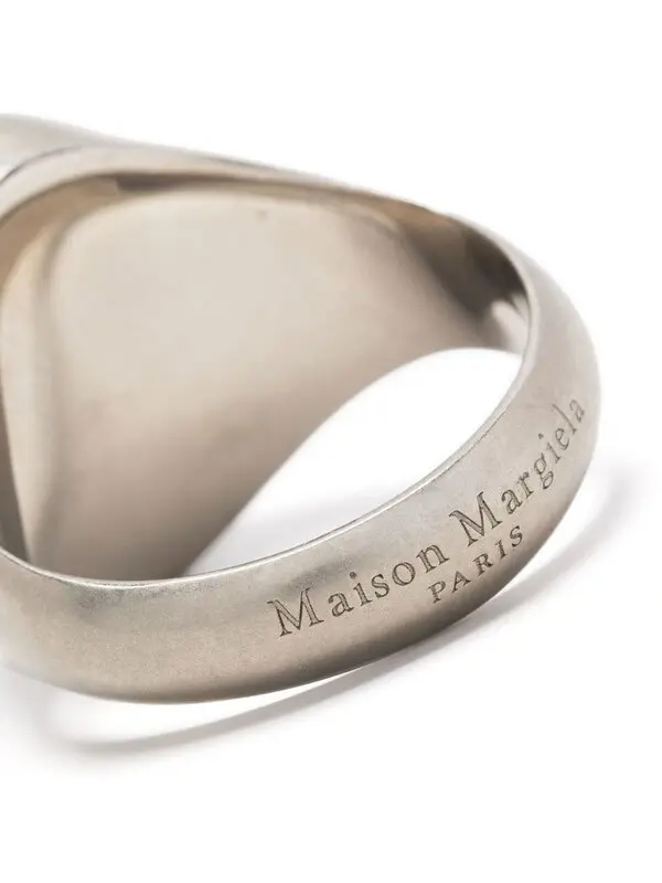 MAISON MARGIELA Chevalier Signet Ring