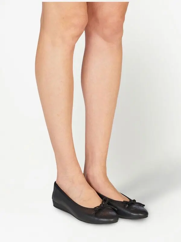 FERRAGAMO Flat Leather Ballerina Shoes