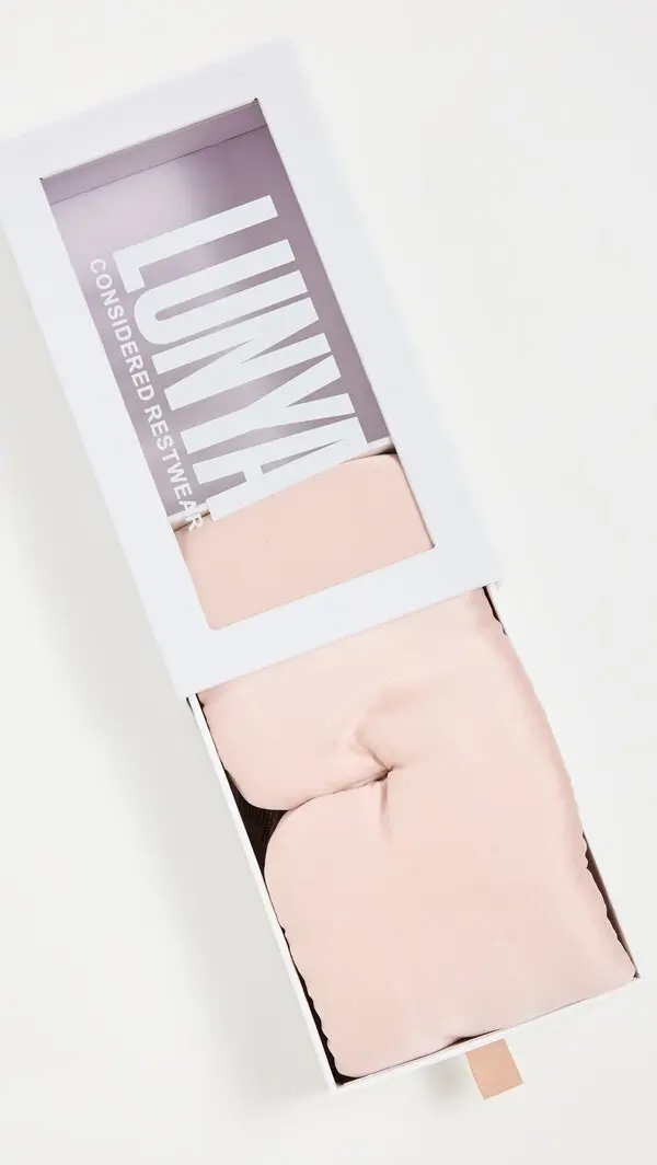Lunya Washable Silk Sleep Mask - Delicate Pink