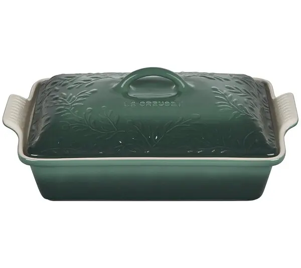 LE CREUSET Olive Branch Collection Heritage Cov Red Casserole - One-color