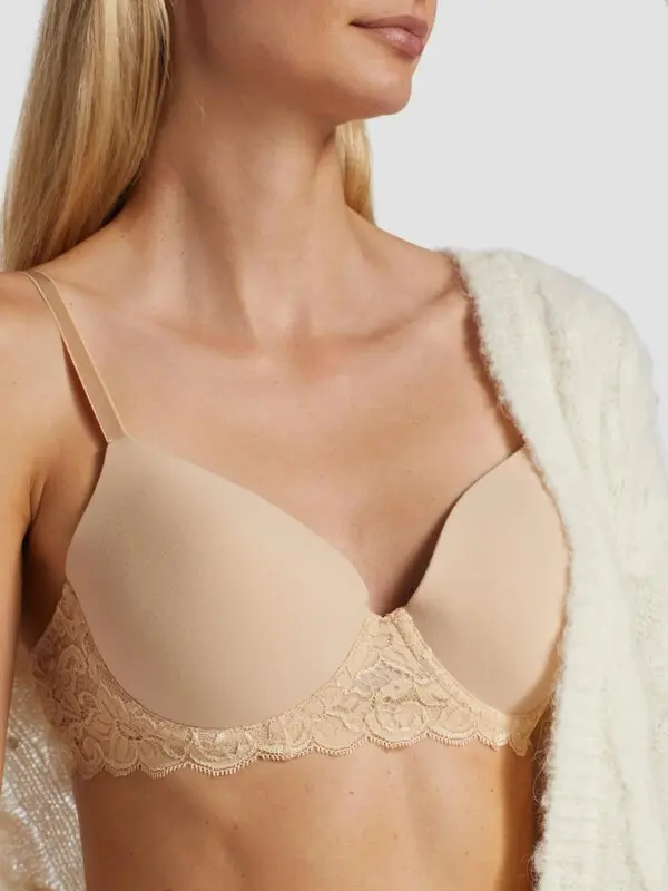 Hanro Luxury Mots Lace T-shirt Bra - Beige