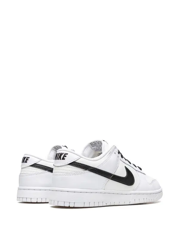 Nike Dunk Low Retro Sneakers - White