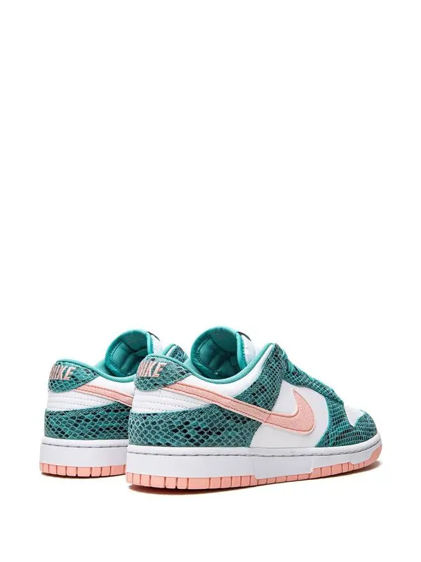 Nike Dunk Low Sneakers - White