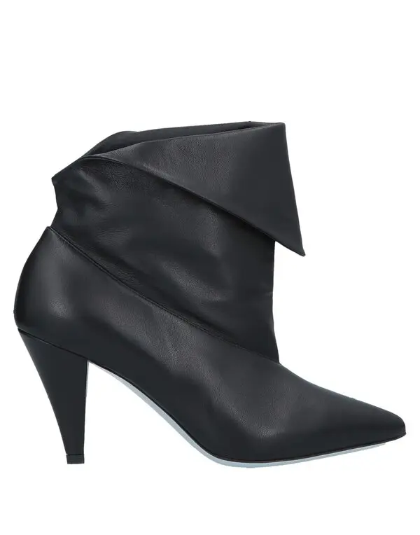 Givenchy Ankle Boots In Lambskin - Black