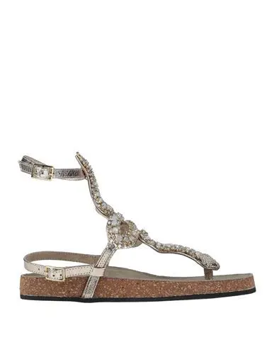 STRATEGIA Thong Sandal