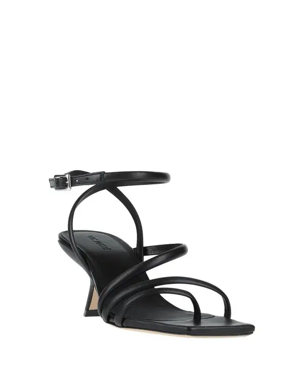 VIC MATIE Leather Thong Sandals - Black