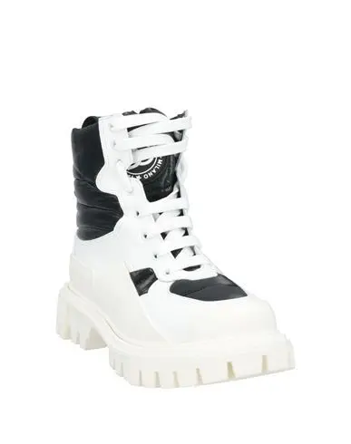 Dolce & Gabbana Padded Ankle Boots - White