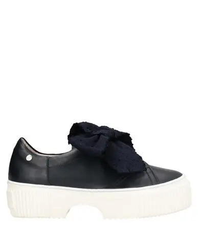 Agl Sneakers