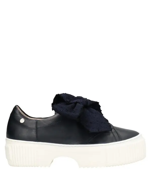 Agl Sneakers