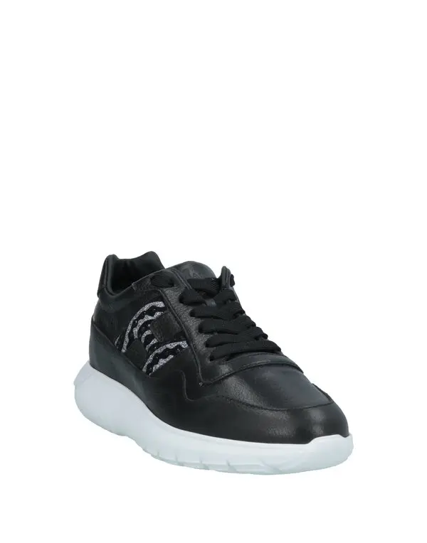 Hogan Low-top Sneakers In Leather - Black