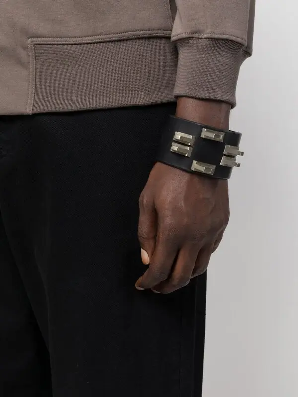 PARTS OF FOUR Restraint Charm Bracelet