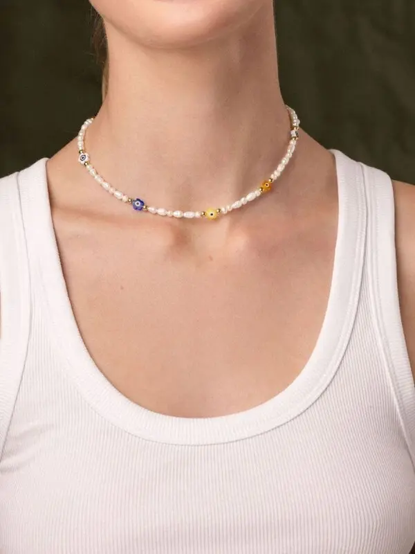 NIALAYA JEWELRY Pearl Necklace With Flower Beads