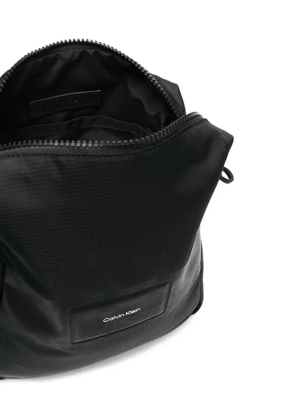 Calvin Klein Logo-patch Shoulder Bag