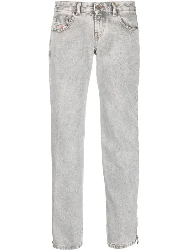DIESEL® 2002 007f8 Straight Jeans