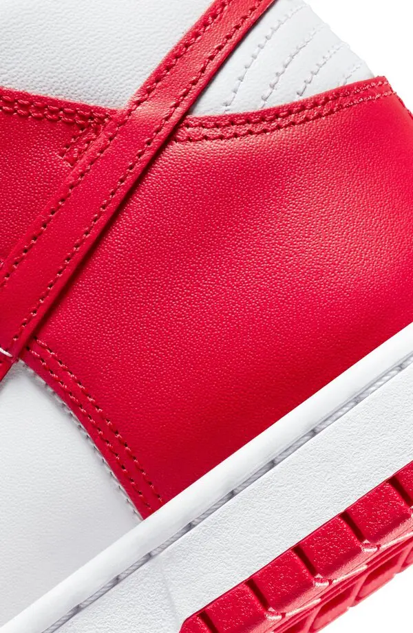 Nike Dunk Hi Retro Basketball Shoe