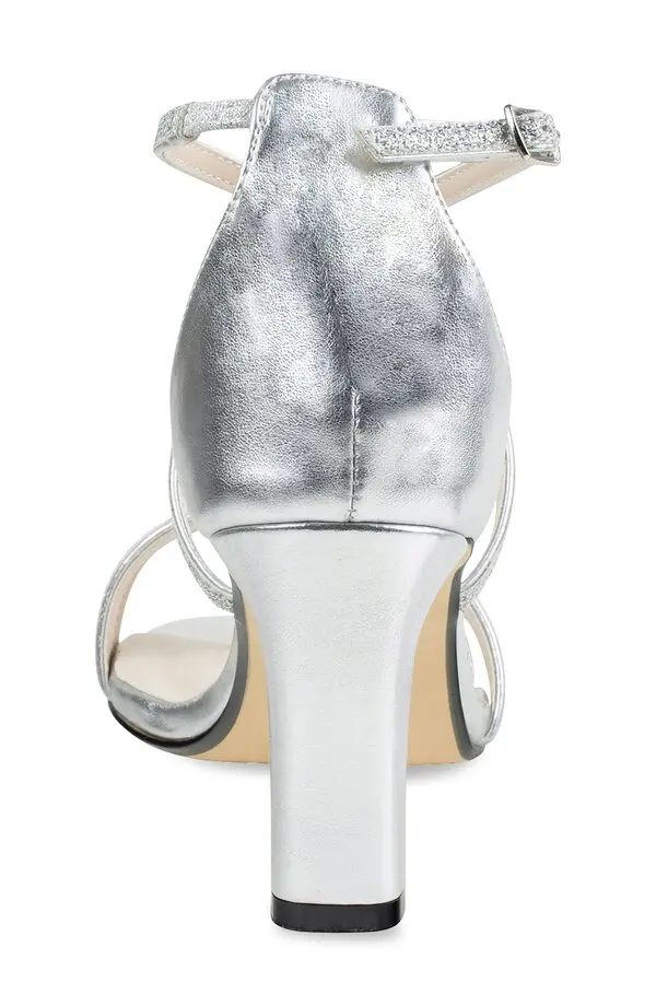 TOUCH UPS Daphne Sandal - Silver