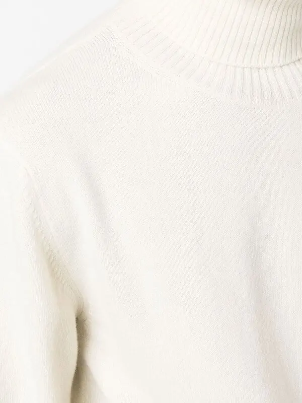 BARRIE Turtle Neck Cashmere Sweater - White
