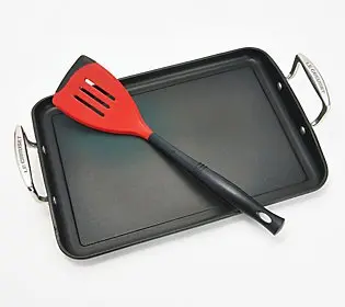 LE CREUSET Toughened Nonstick Pro Griddle With Spatula - One-color