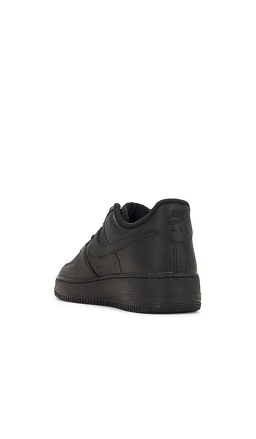 Nike Force 1 '07 Sneakers
