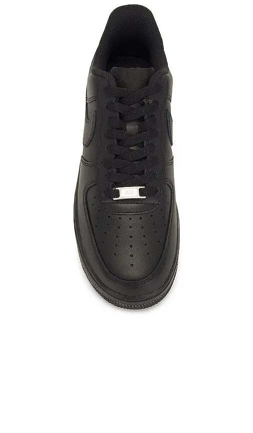 Nike Force 1 '07 Sneakers