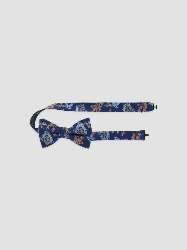 Trafalgar Birds Of Prosperity Silk Bow Tie - Navy
