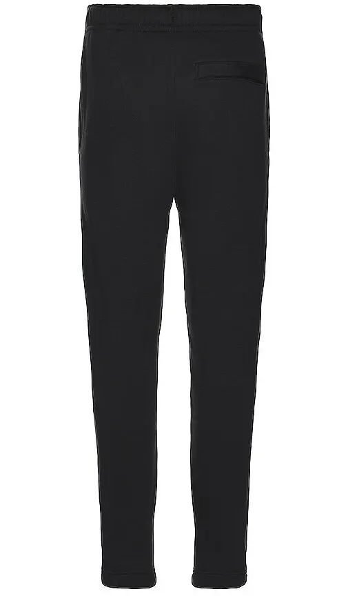 Nike Club Sweatpant In Black