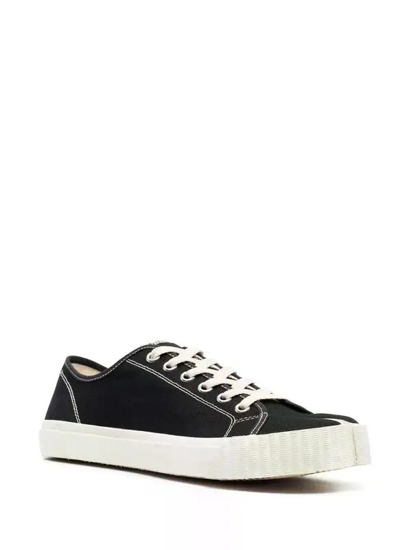 MAISON MARGIELA Tabi Low-top Sneakers - Black