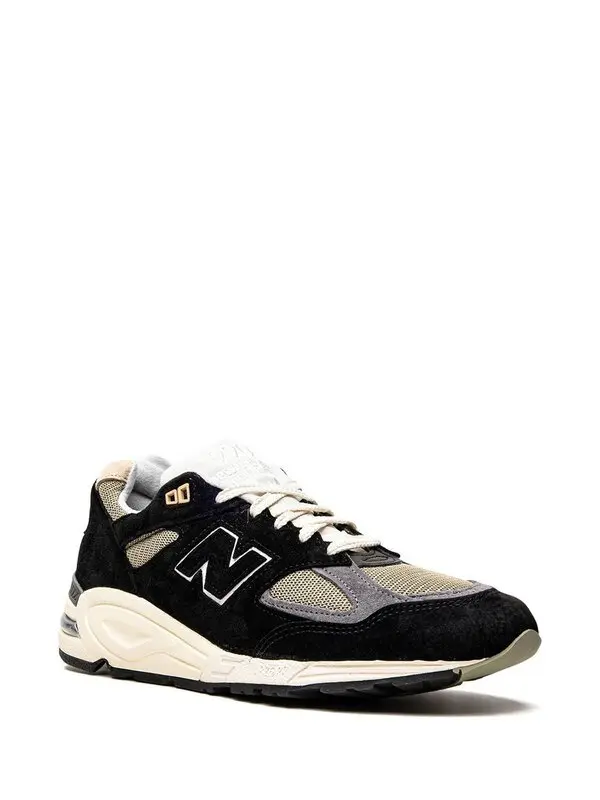 NEW BALANCE X Teddy Santis 990 V2 Sneakers - Black