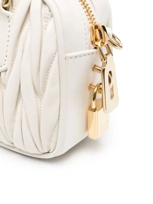 Miu Miu Matelassé Tote Bag With Logo Plaque - White