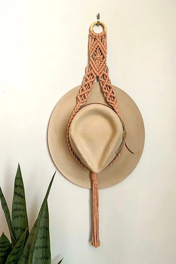 I WOULD RATHER KNOT Macrame Hat Hanger - Copper