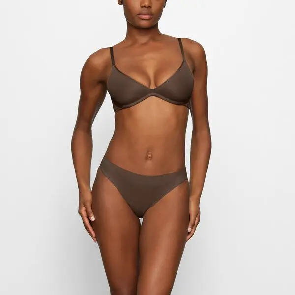 SKIMS Scoop Bra | Medium Neutral | | Weightless - Espresso