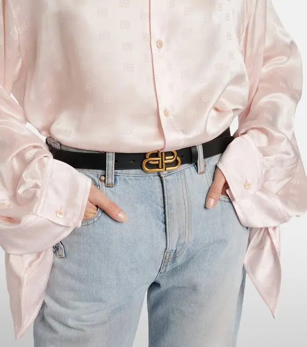 Balenciaga Slim Leather Belt With Antique Gold Fastening - Black