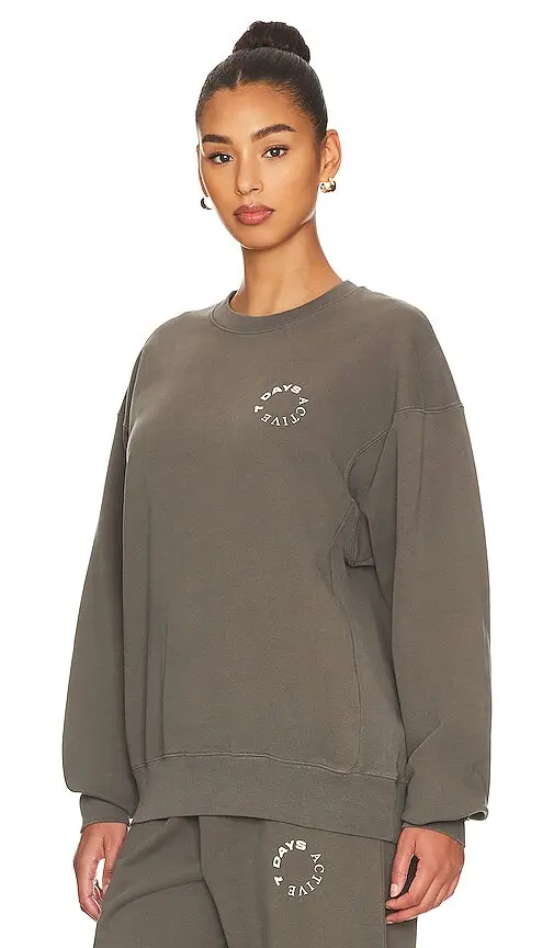 7 DAYS ACTIVE Monday Sweatshirt - Beluga Grey