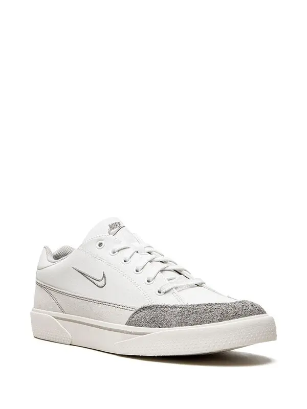 Nike Gts 97 Low-top Sneakers - White