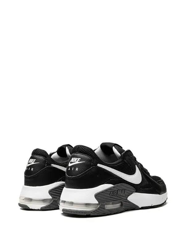 Nike Max Excee Sneakers