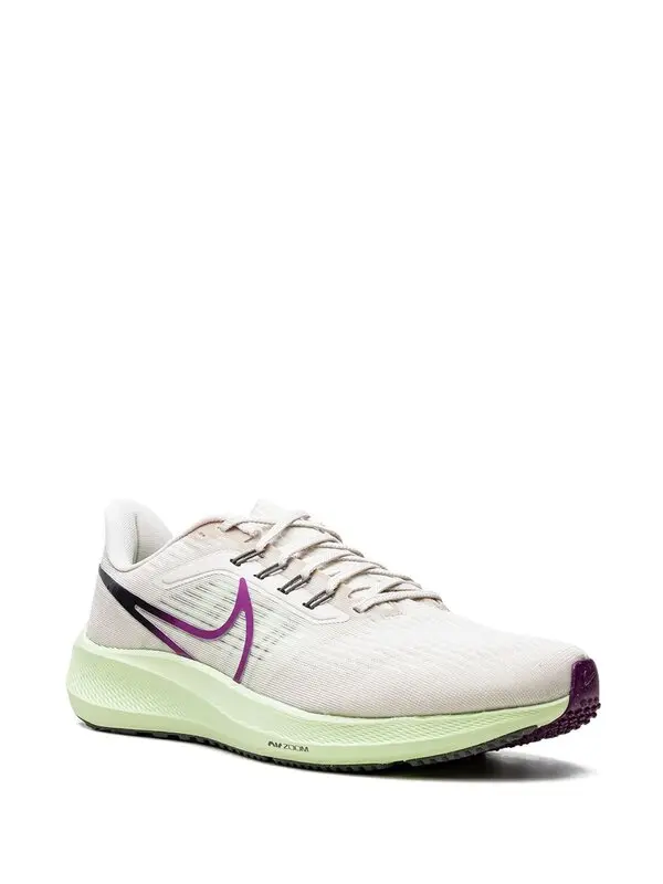 Nike Air Zoom Pegasus 39 Sneakers - White
