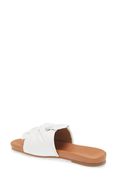 The Flexx Knotty Slide Sandal