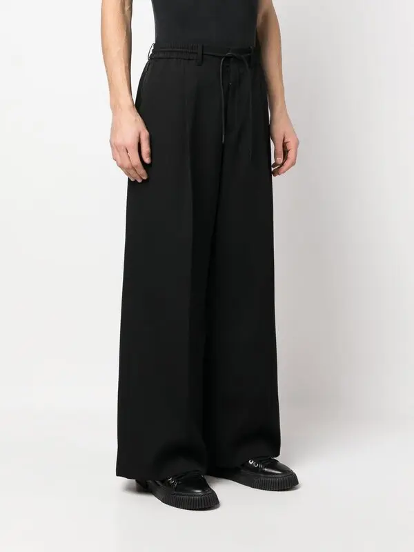 JUUN.J Pleated Wide-leg Trousers - Black